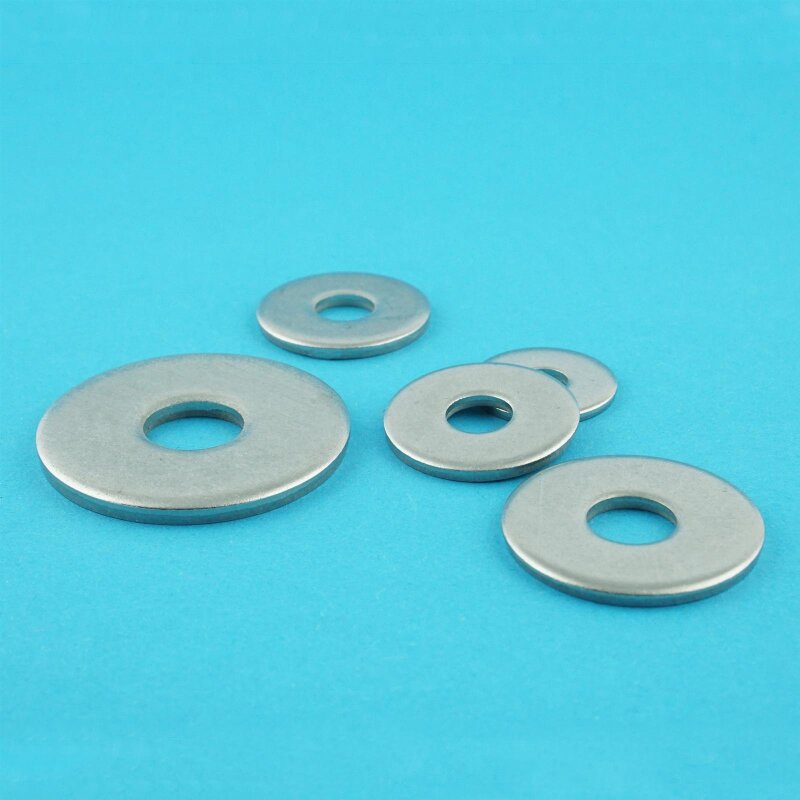 Große Unterlegscheiben 8,4 (M8) DIN 9021 Edelstahl